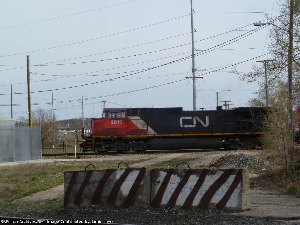 CN 2615